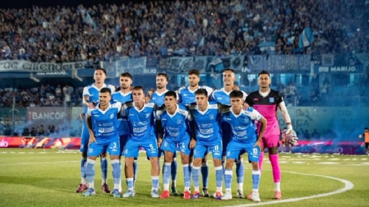 La historia de Estudiantes de Río Cuarto, el cuarto equipo cordobés que ...